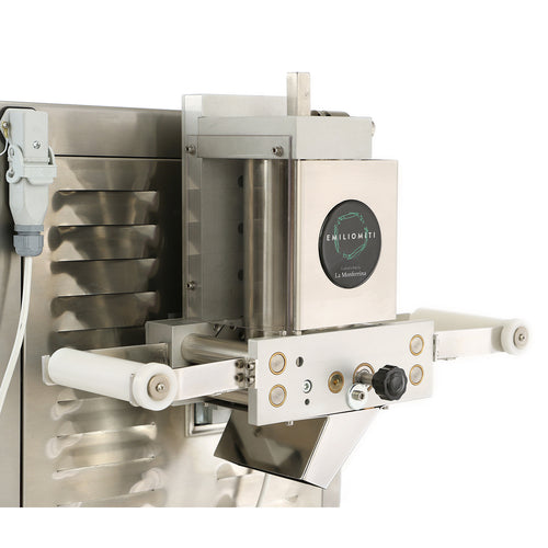 An Emiliomiti Company LM90480 Pasta Machine